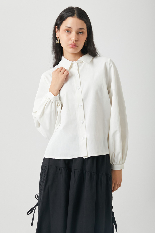 Gathered Cuff Poplin Shirt White | Zülays