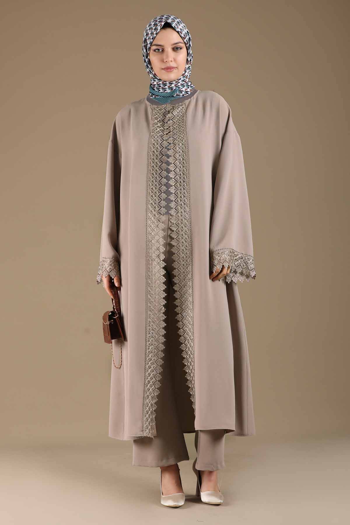 Buy Lace Detailed Abaya Suit Mink - Zülays