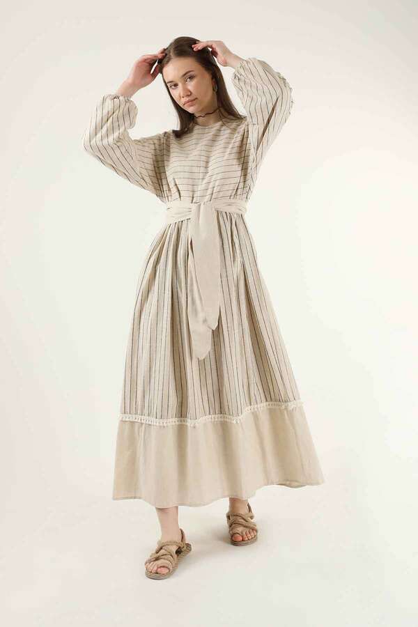 Buy Striped Pleated Dress Black - Zülays